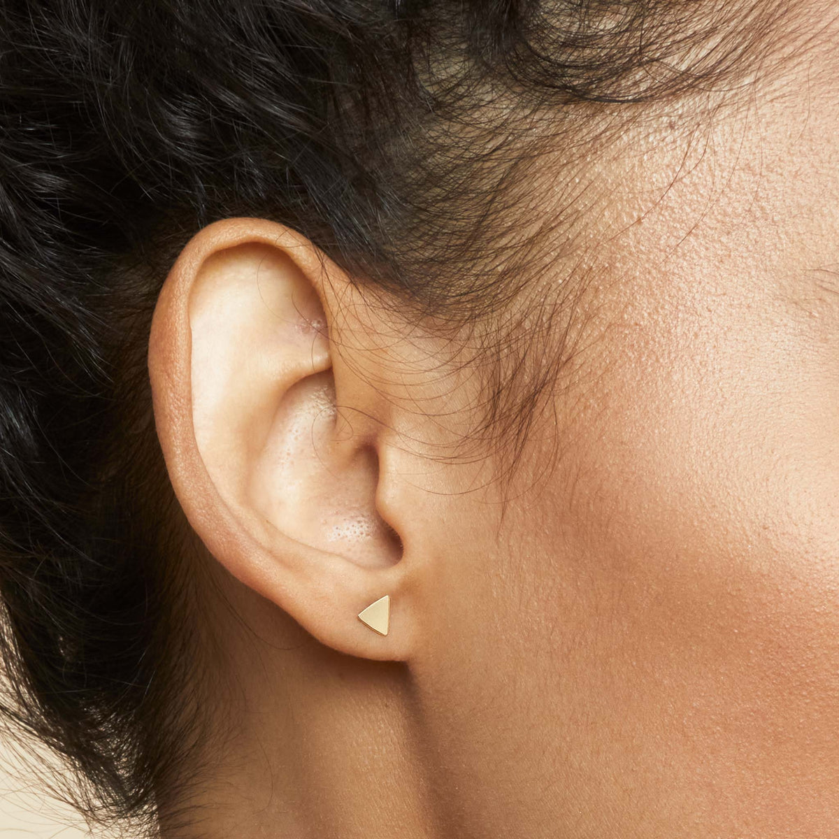 Triangle Studs – Oradina