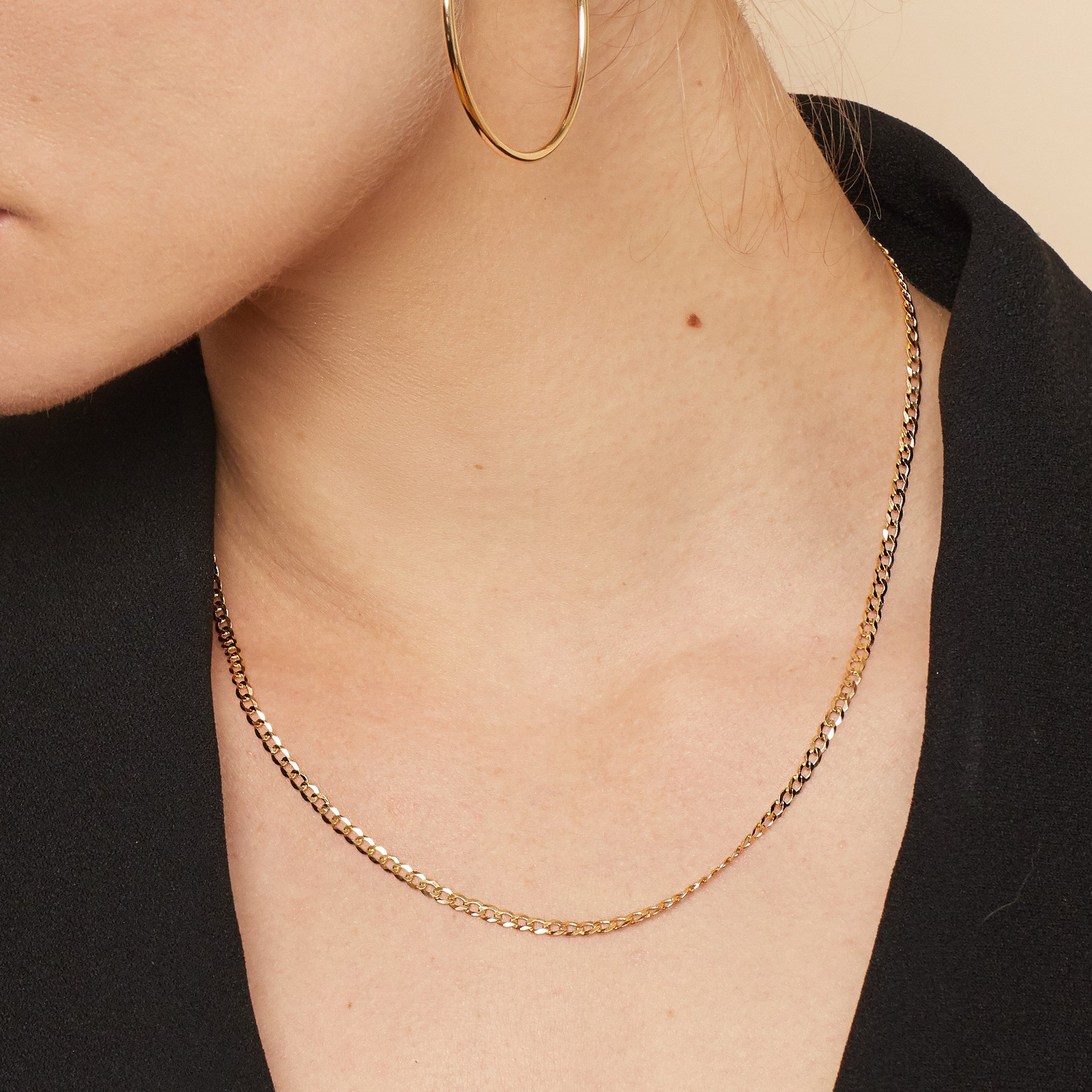 Carmine Curb Necklace