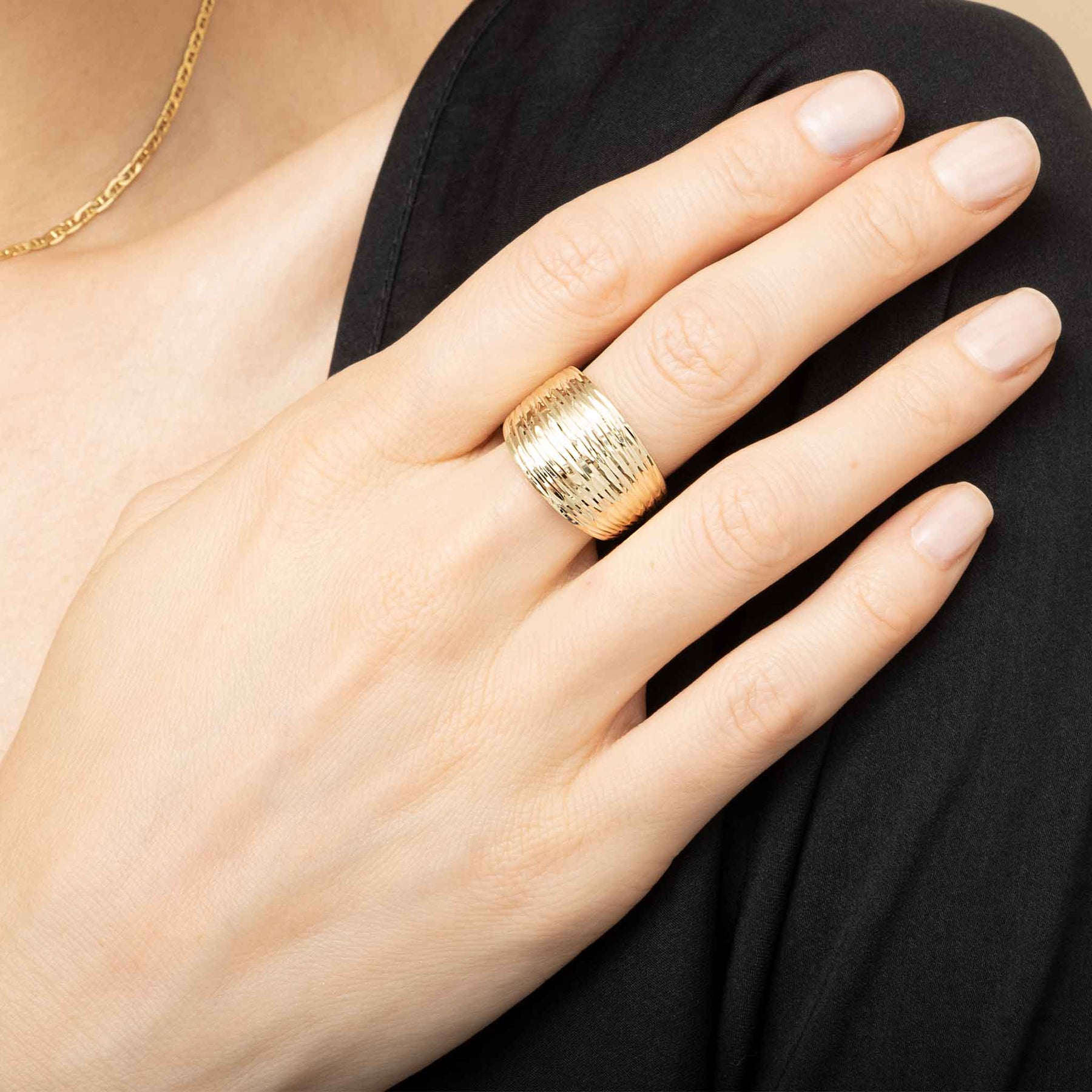 Dinner Party Ring