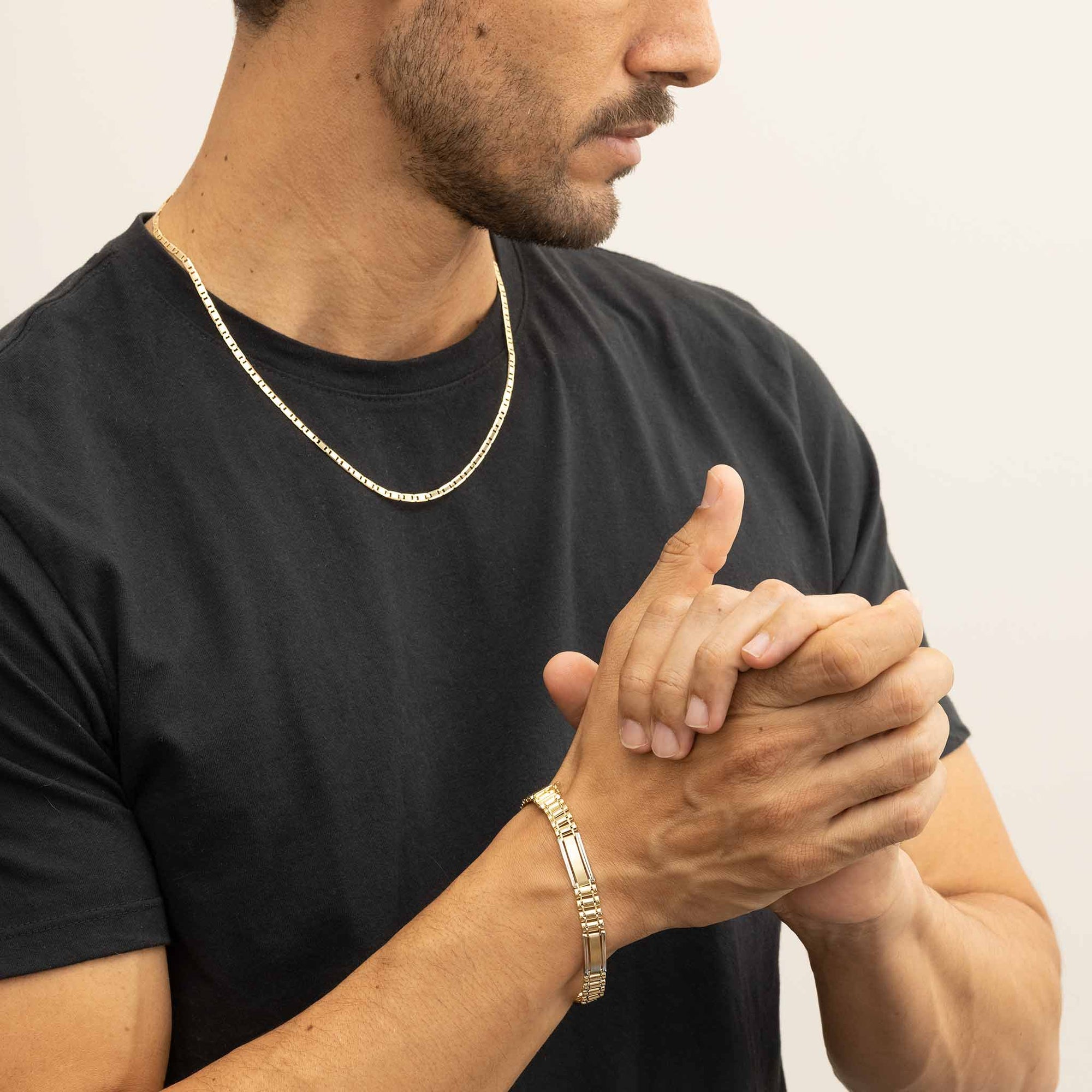 Very Valentino Chain